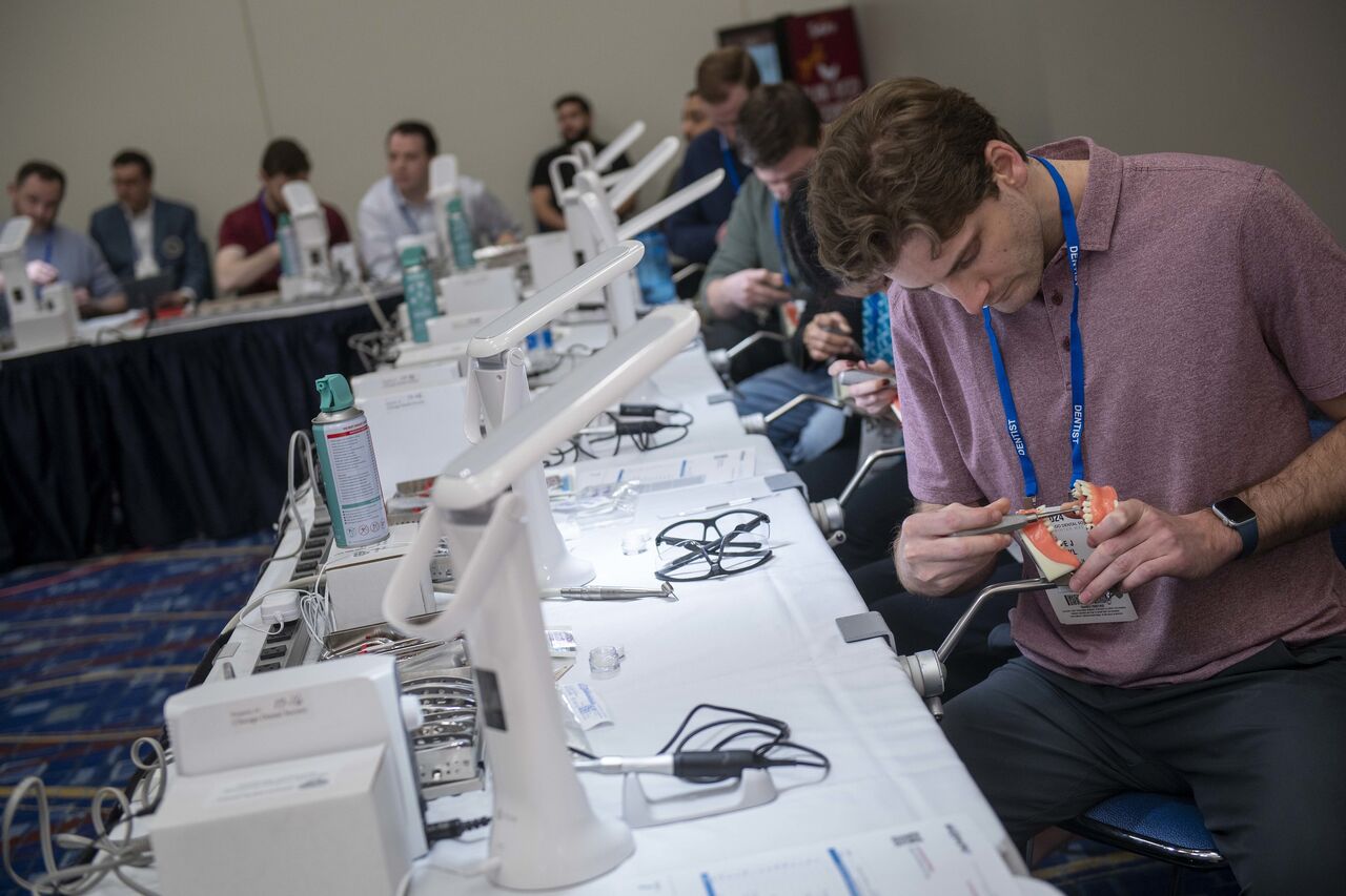 Chicago Dental Society Midwinter Meeting kicks off today